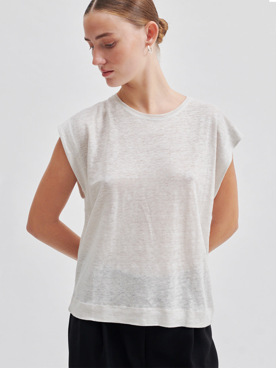 Naisten vaatteet, sisustus ja lifestyle netistä | Dots.fi